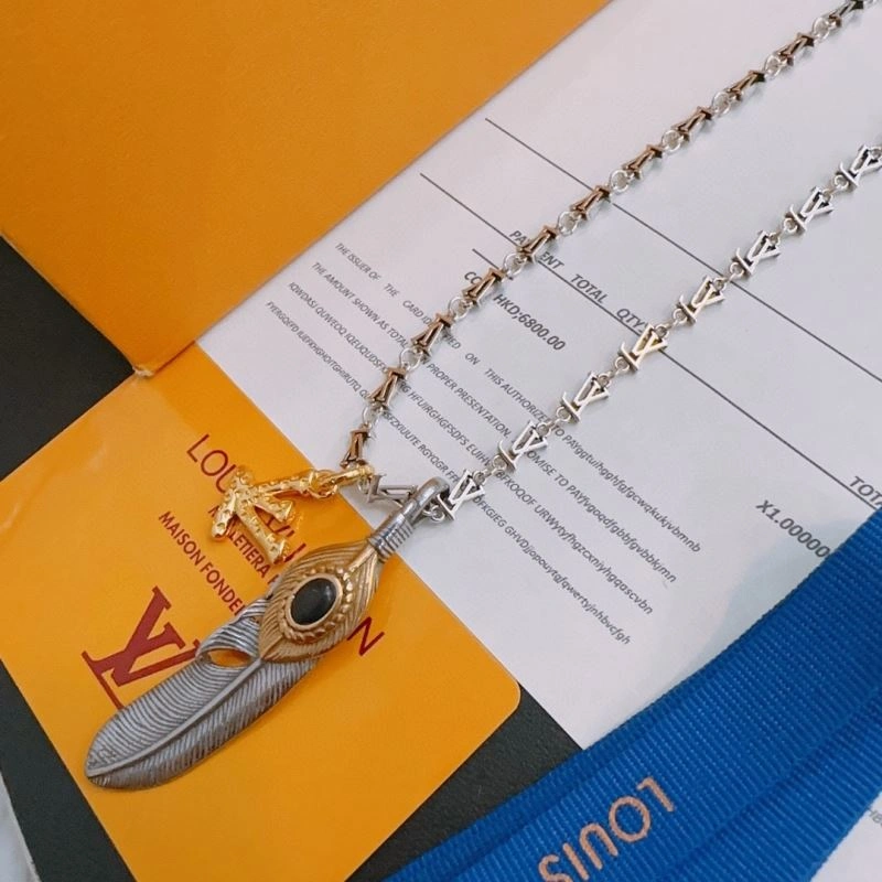 Value-priced Louis Vuitton Necklaces