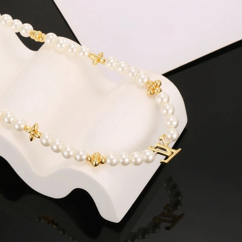 Affordable Louis Vuitton Necklaces