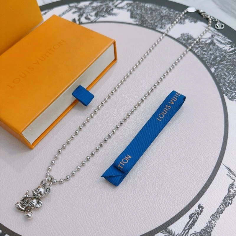 Economical Louis Vuitton Necklaces