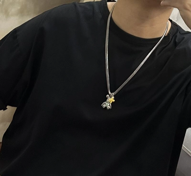 High accuracy Louis Vuitton Necklaces