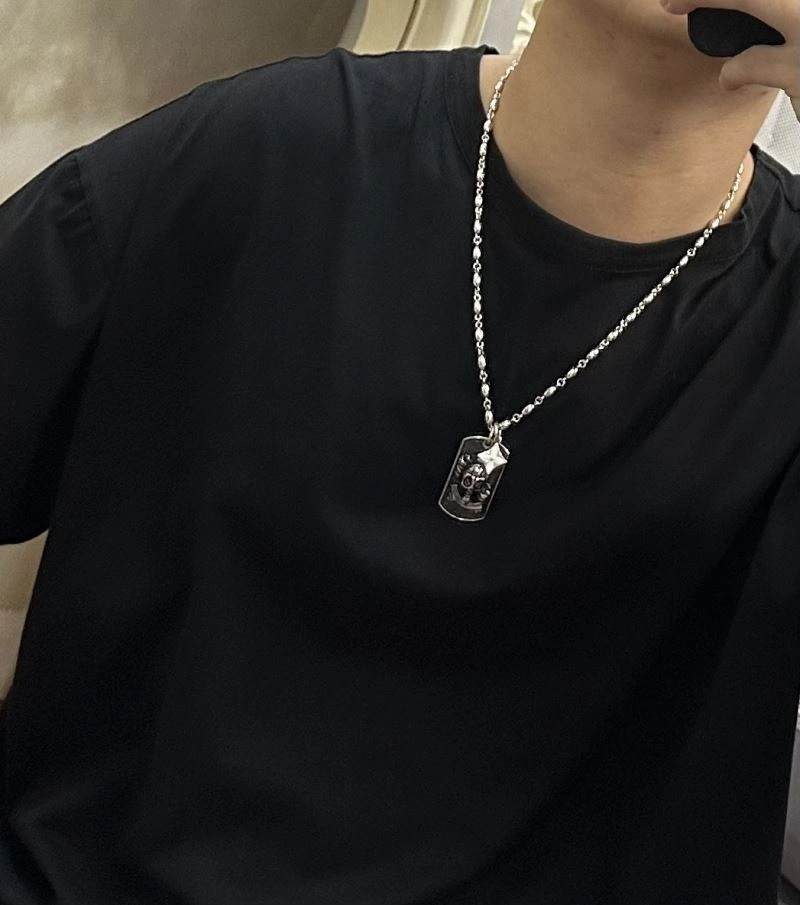 Factory-made Louis Vuitton Necklaces