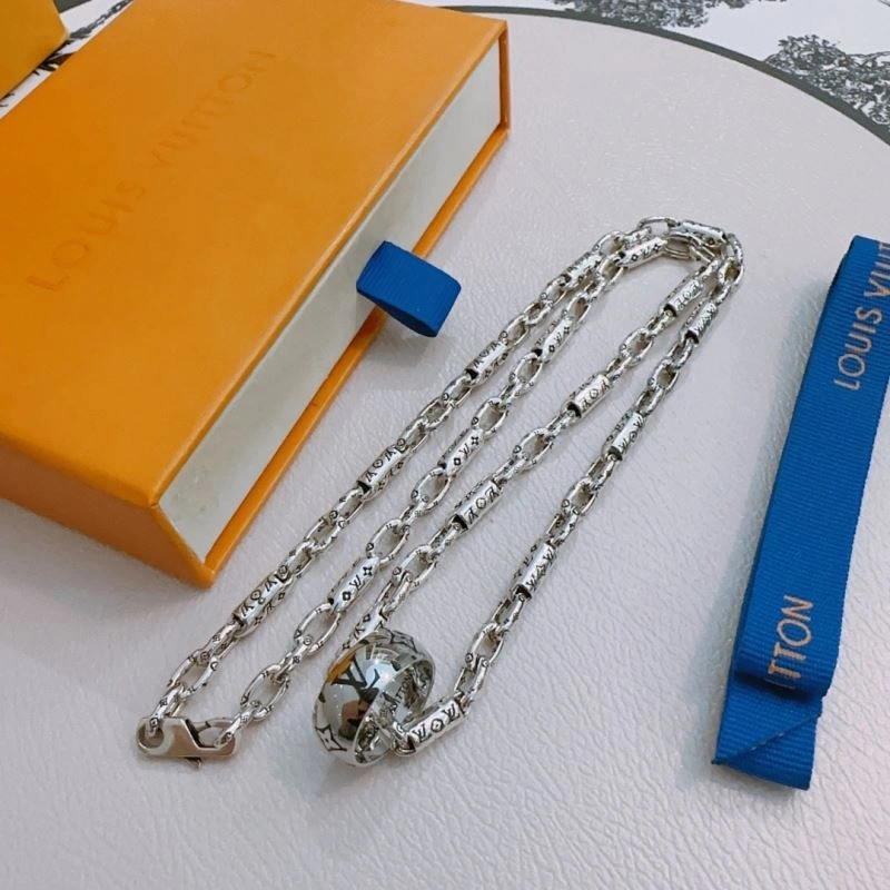 High fidelity Louis Vuitton Necklaces
