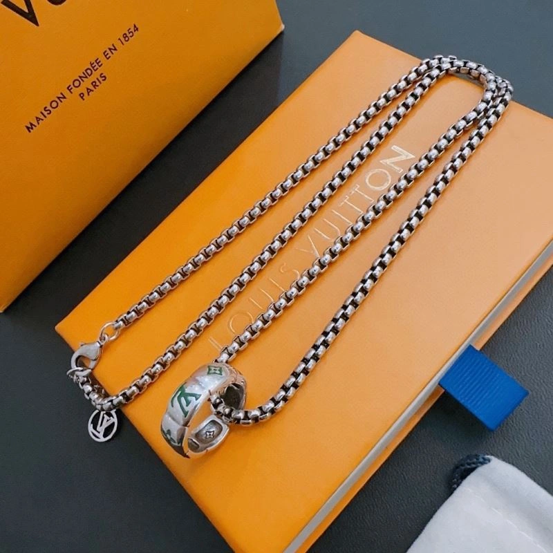 Brand-original Louis Vuitton Necklaces