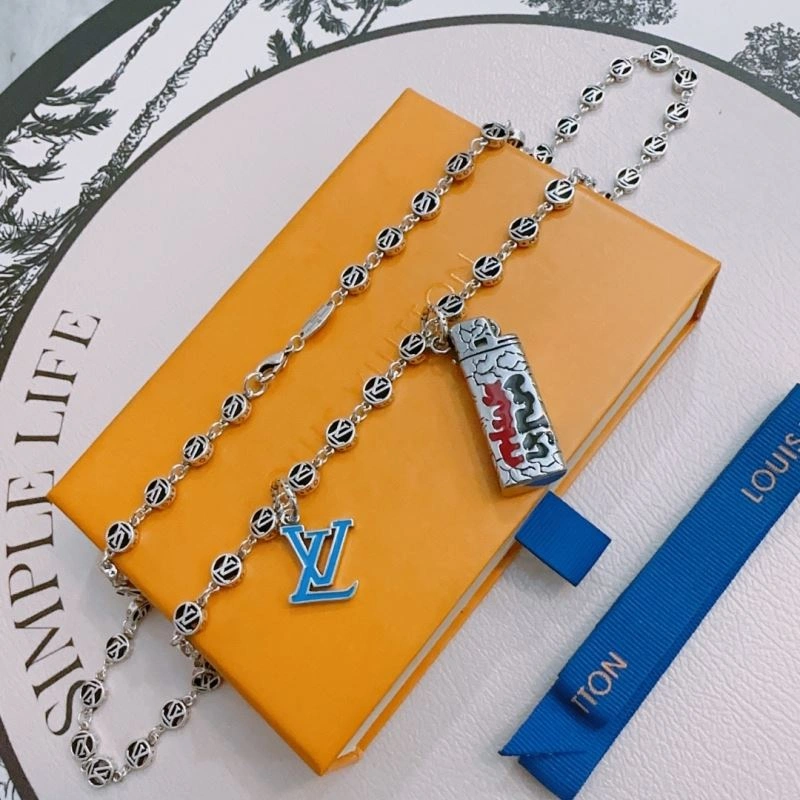 Inexpensive Louis Vuitton Necklaces