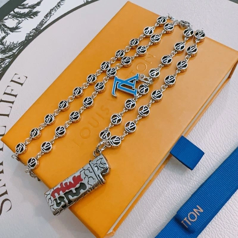 Inexpensive Louis Vuitton Necklaces