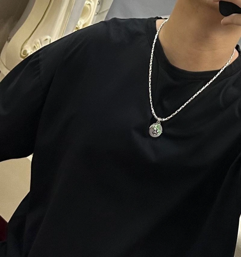 Genuine Louis Vuitton Necklaces