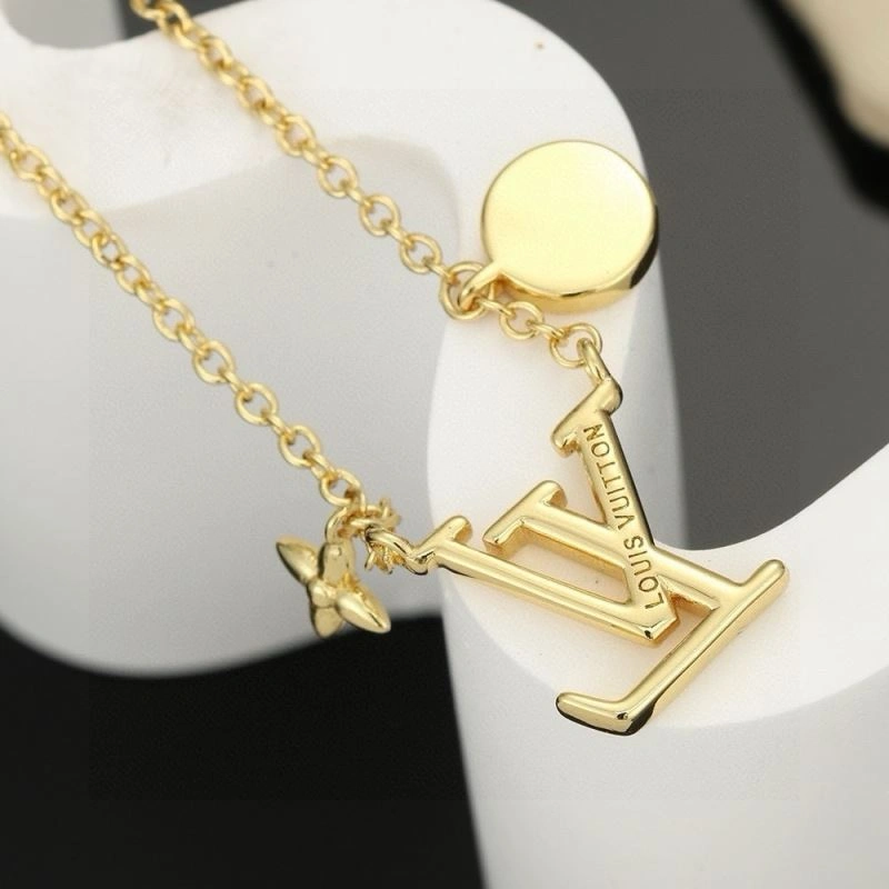 Indistinguishable Louis Vuitton Necklaces