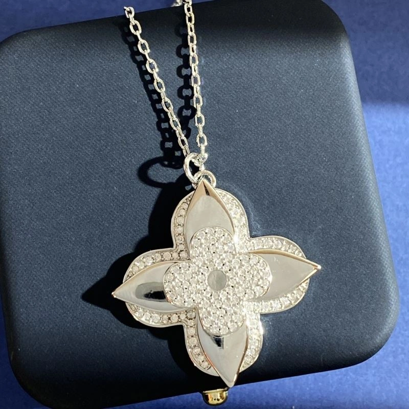 High fidelity Louis Vuitton Necklaces