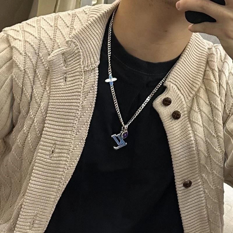 Factory-made Louis Vuitton Necklaces