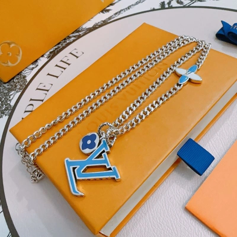 Factory-made Louis Vuitton Necklaces