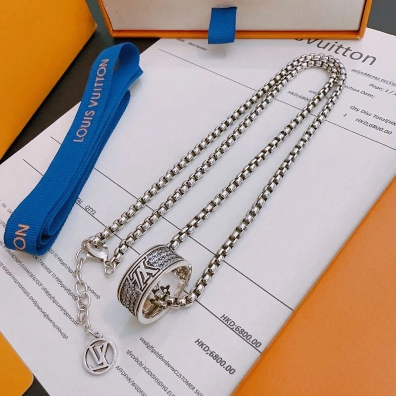Brand-authenticated Louis Vuitton Necklaces
