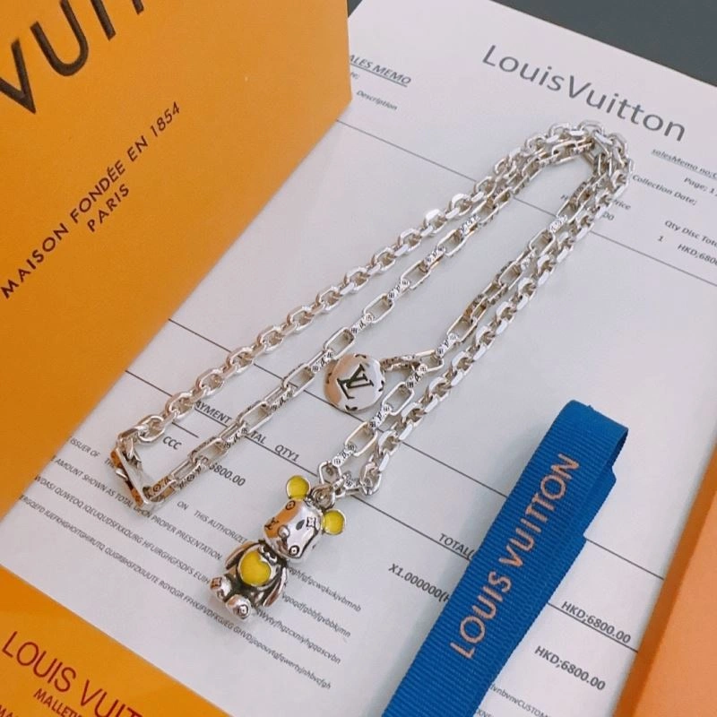 Mirror quality Louis Vuitton Necklaces
