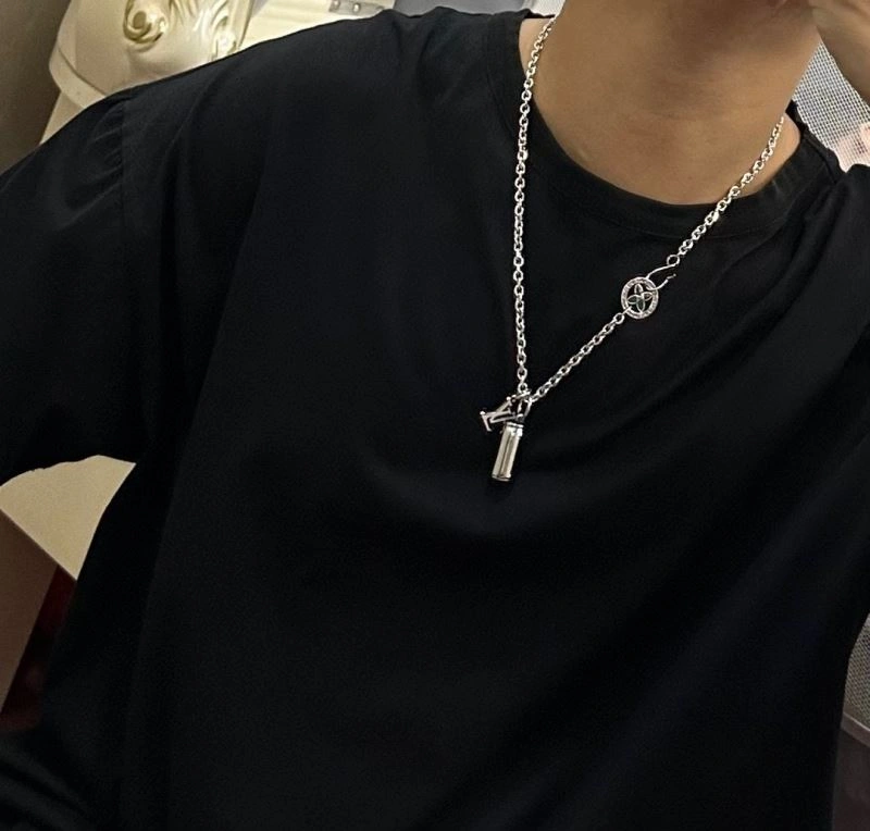 Original Louis Vuitton Necklaces