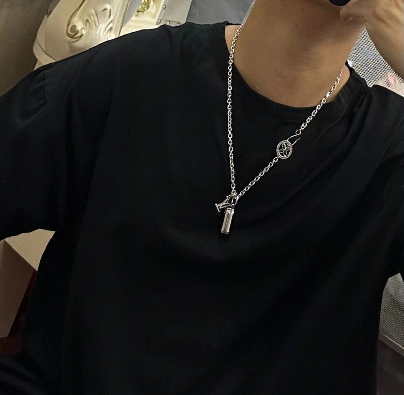 Original Louis Vuitton Necklaces