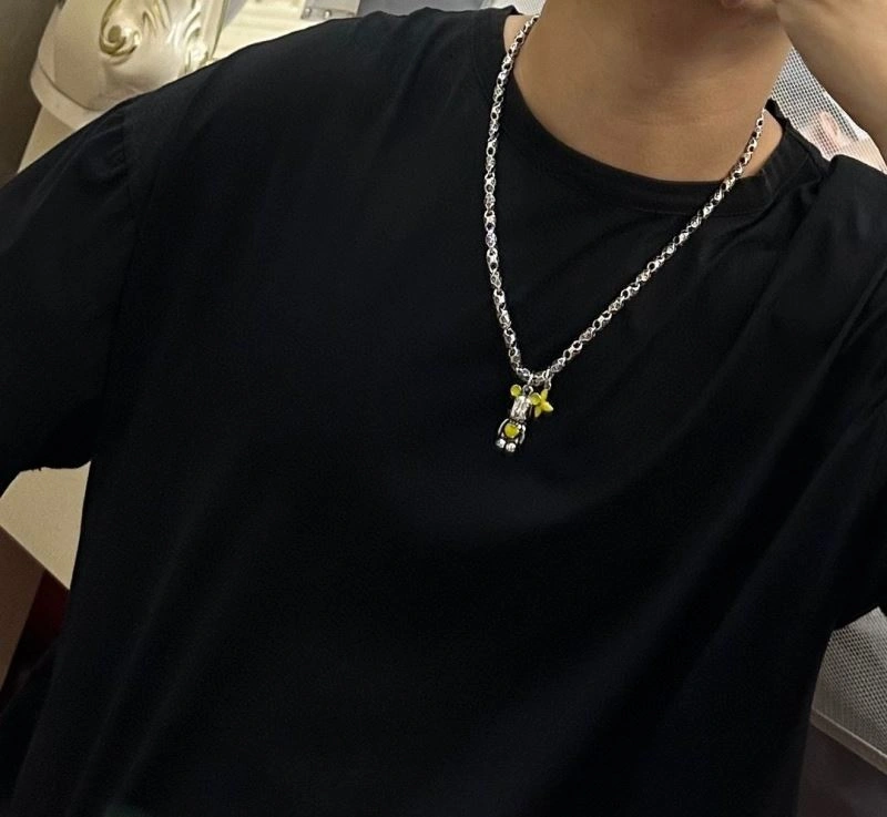Original Louis Vuitton Necklaces