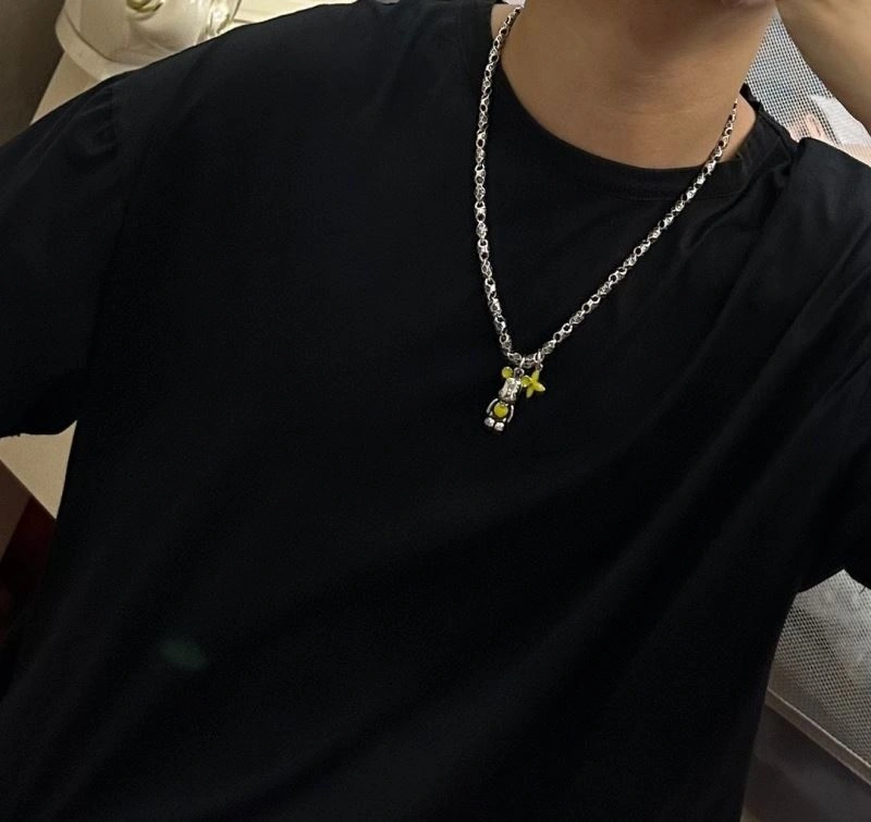 Original Louis Vuitton Necklaces