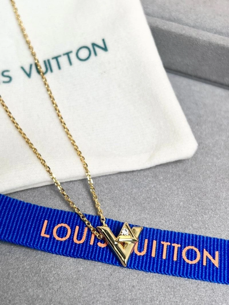 Louis Vuitton Necklaces