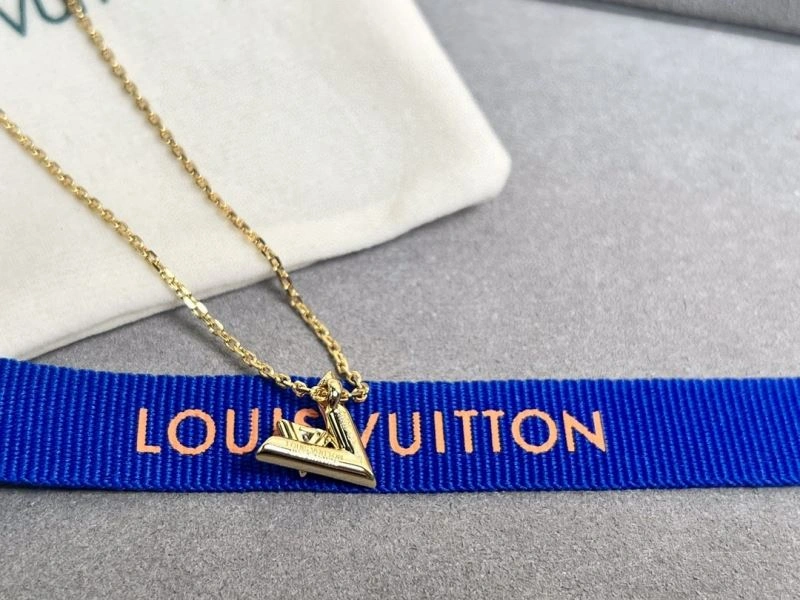 Precise copy Louis Vuitton Necklaces