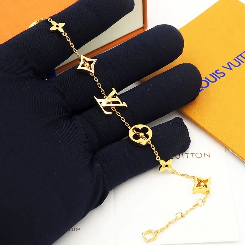 Legit Louis Vuitton Necklaces