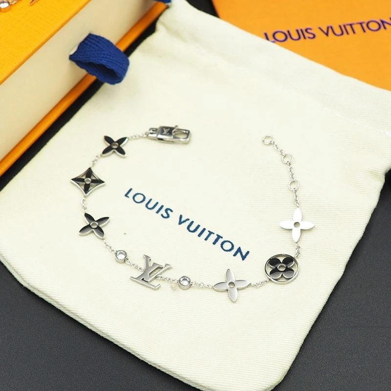 OEM Louis Vuitton Necklaces