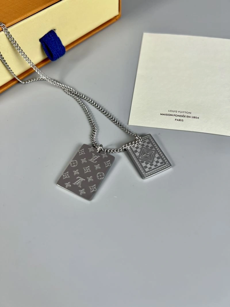 Discounted Louis Vuitton Necklaces