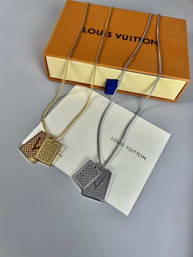 Discounted Louis Vuitton Necklaces