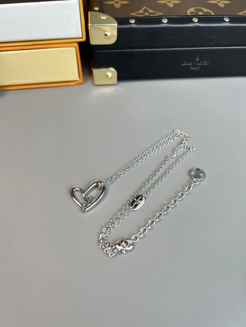 Louis Vuitton Necklaces