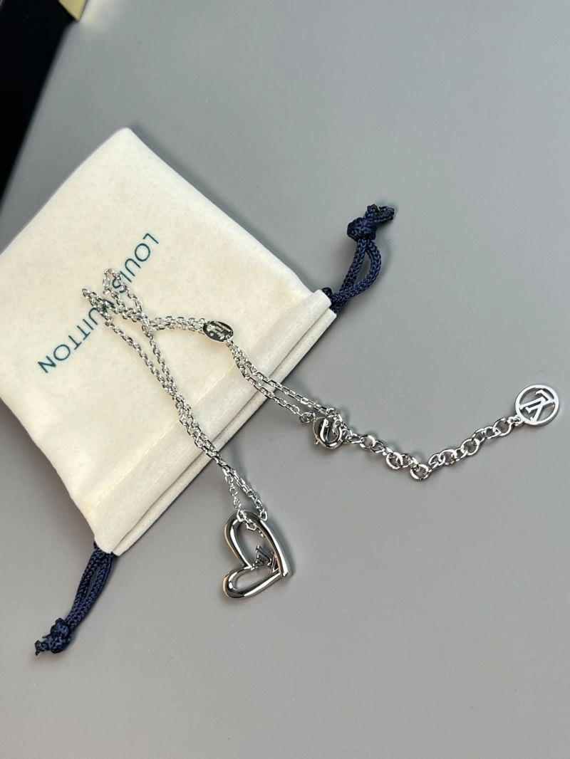 Mirror quality Louis Vuitton Necklaces