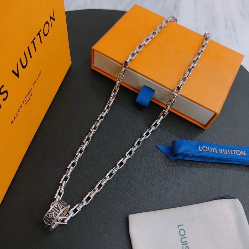 Affordable Louis Vuitton Necklaces