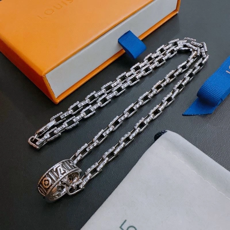 Affordable Louis Vuitton Necklaces