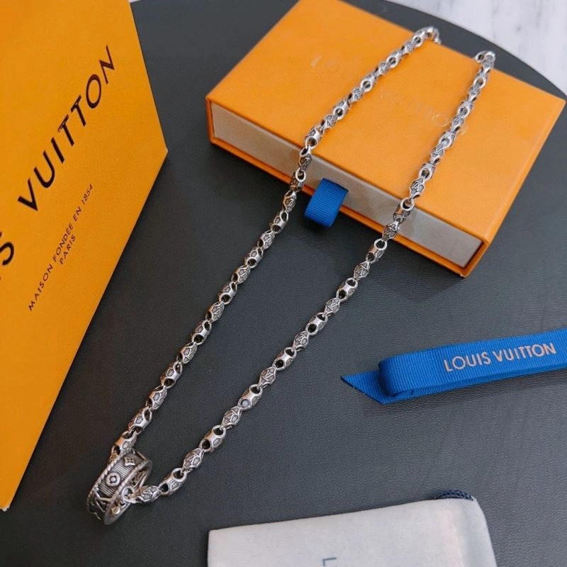 Economical Louis Vuitton Necklaces