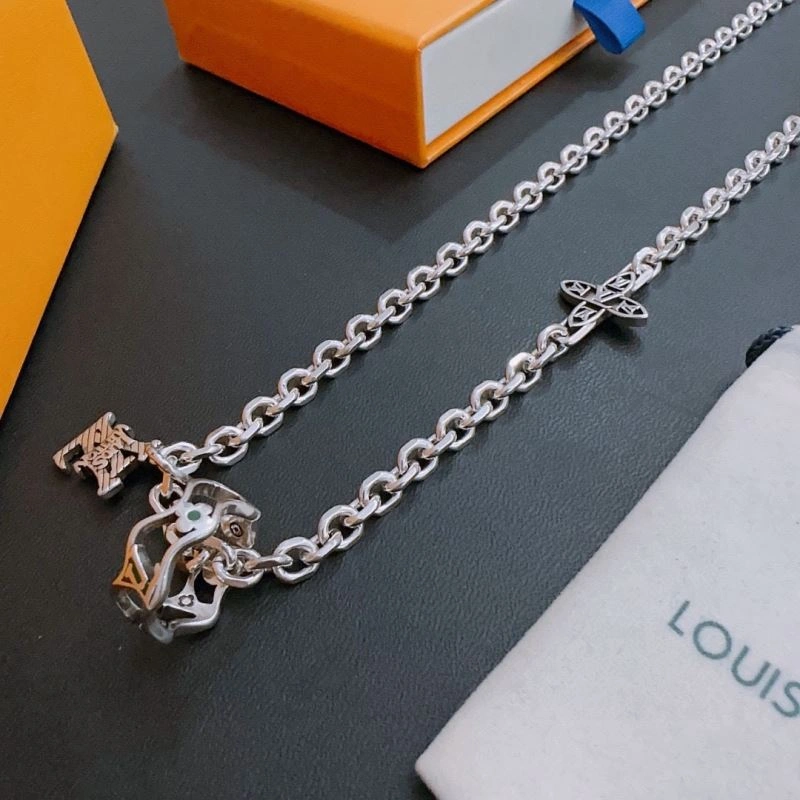 Value-priced Louis Vuitton Necklaces