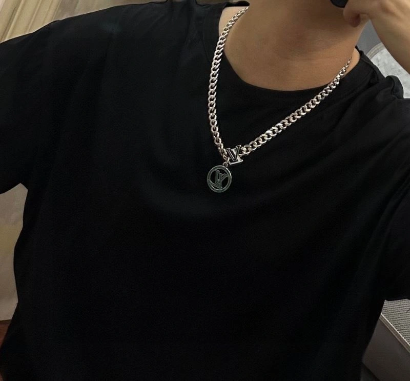 Top match Louis Vuitton Necklaces
