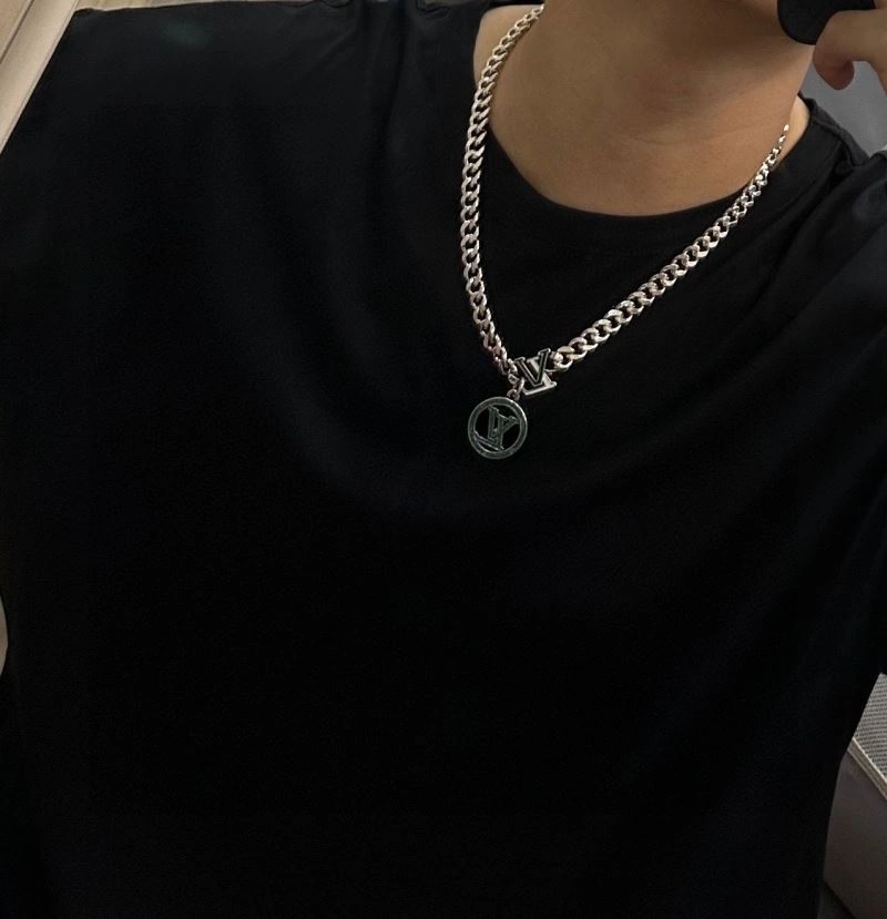Top match Louis Vuitton Necklaces