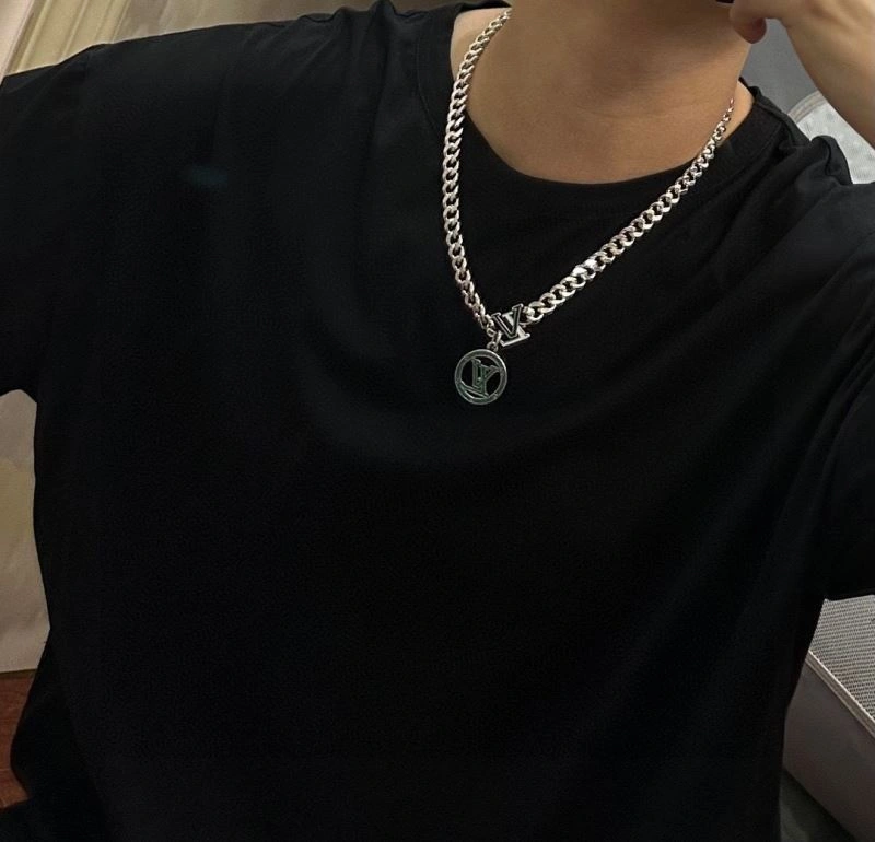 Top match Louis Vuitton Necklaces