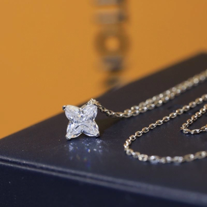 Factory-made Louis Vuitton Necklaces