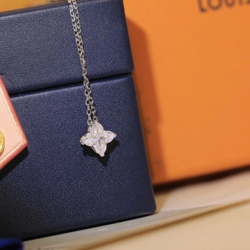 Factory-made Louis Vuitton Necklaces