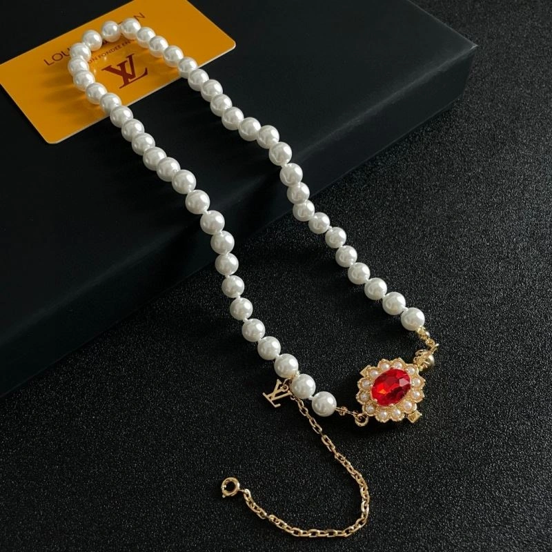 Brand-authenticated Louis Vuitton Necklaces