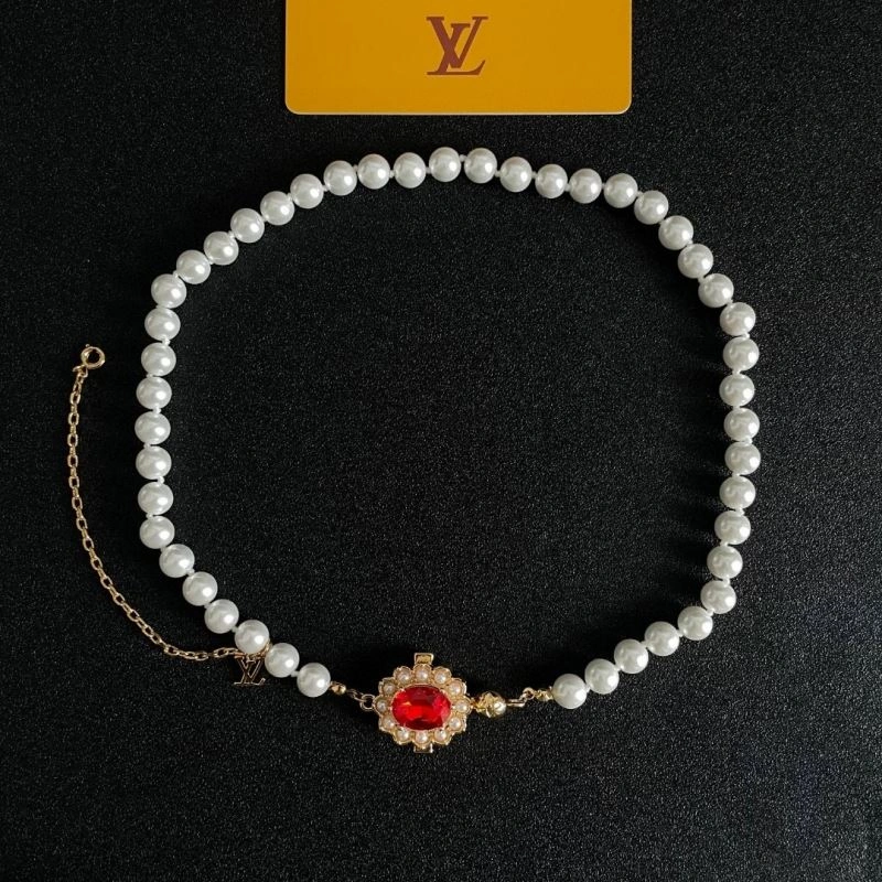 Brand-authenticated Louis Vuitton Necklaces
