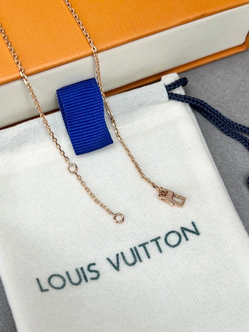 Bargain Louis Vuitton Necklaces