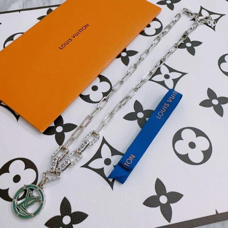 Legit Louis Vuitton Necklaces