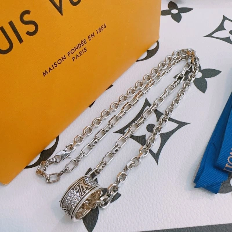 Real Louis Vuitton Necklaces
