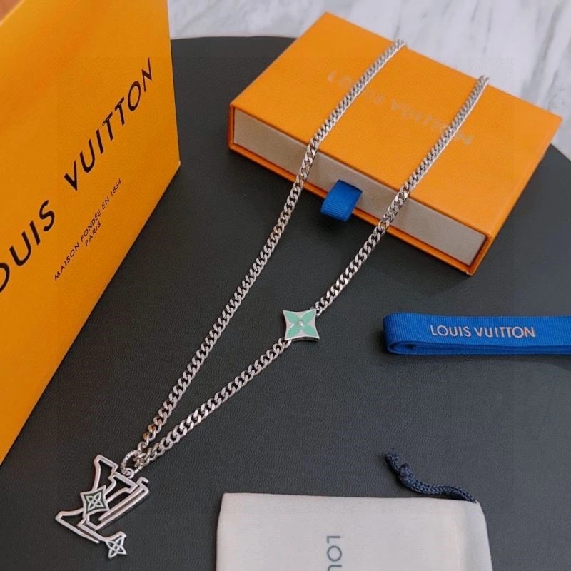 Original Louis Vuitton Necklaces