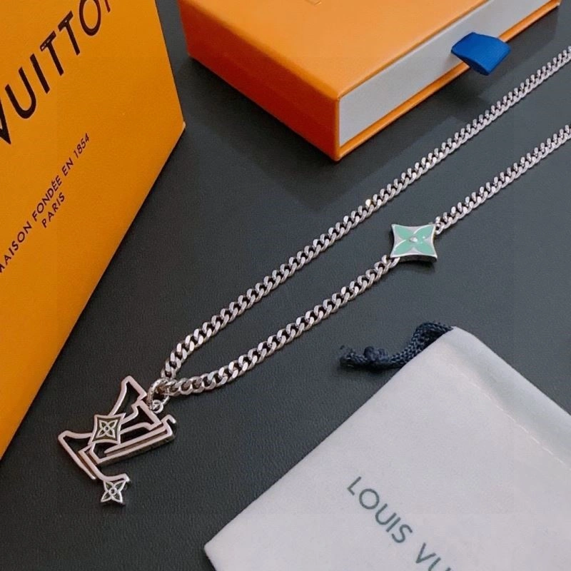 Original Louis Vuitton Necklaces