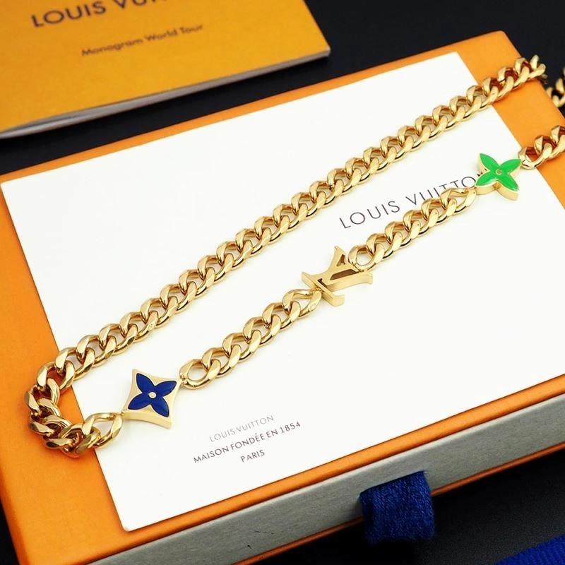 Inexpensive Louis Vuitton Necklaces