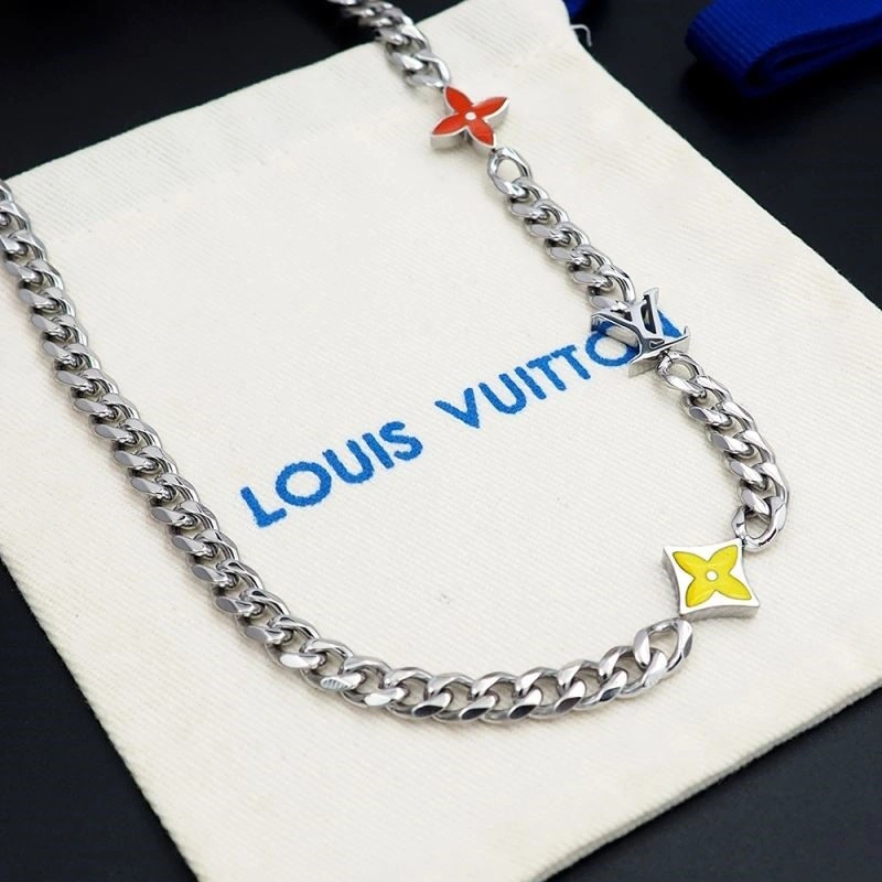 Mirror quality Louis Vuitton Necklaces