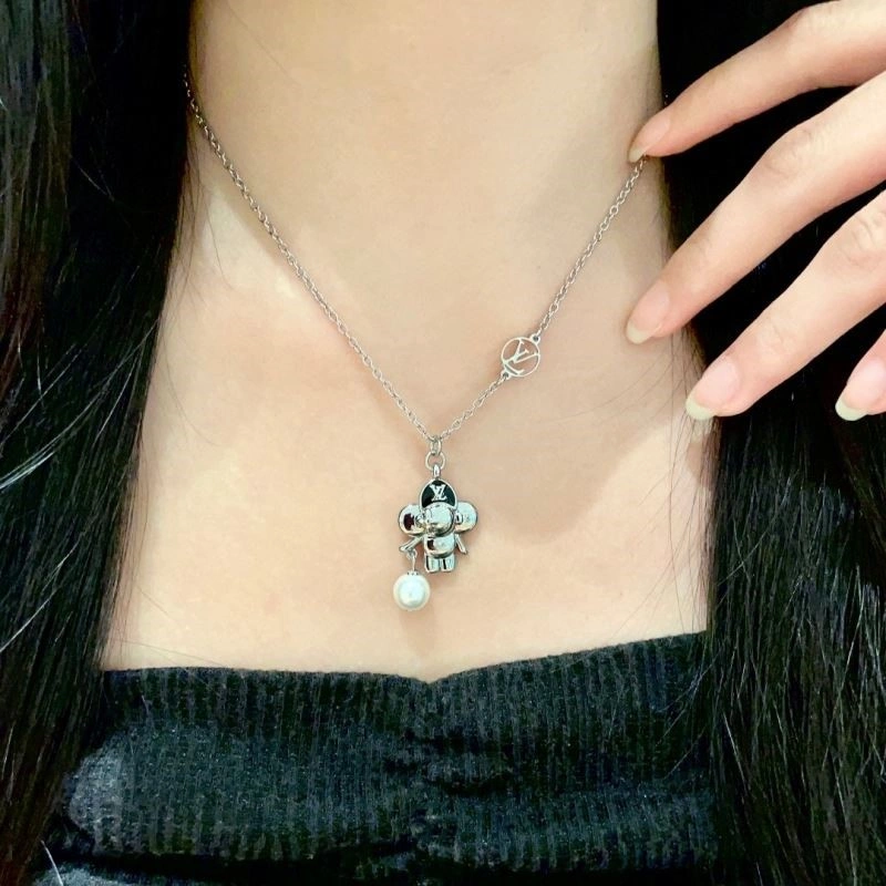 Louis Vuitton Necklaces