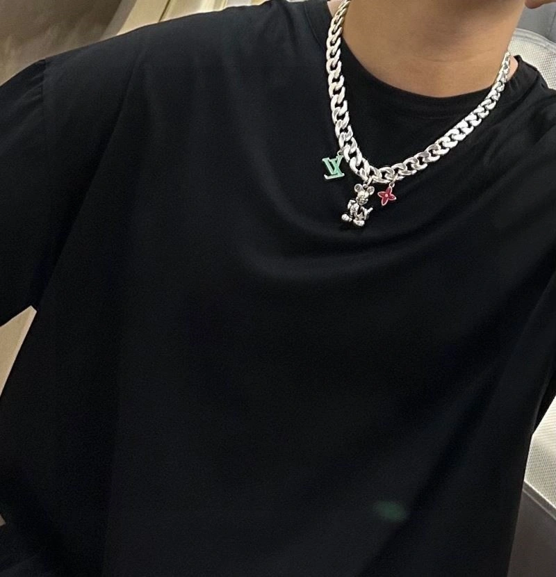Brand-original Louis Vuitton Necklaces