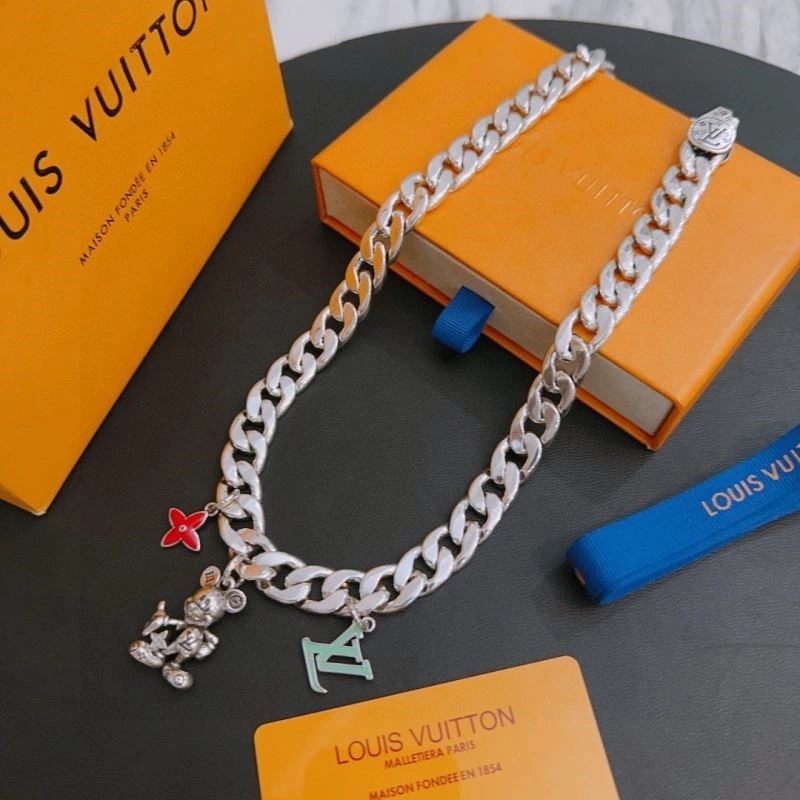 Brand-original Louis Vuitton Necklaces