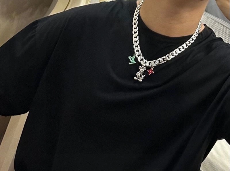 Brand-original Louis Vuitton Necklaces